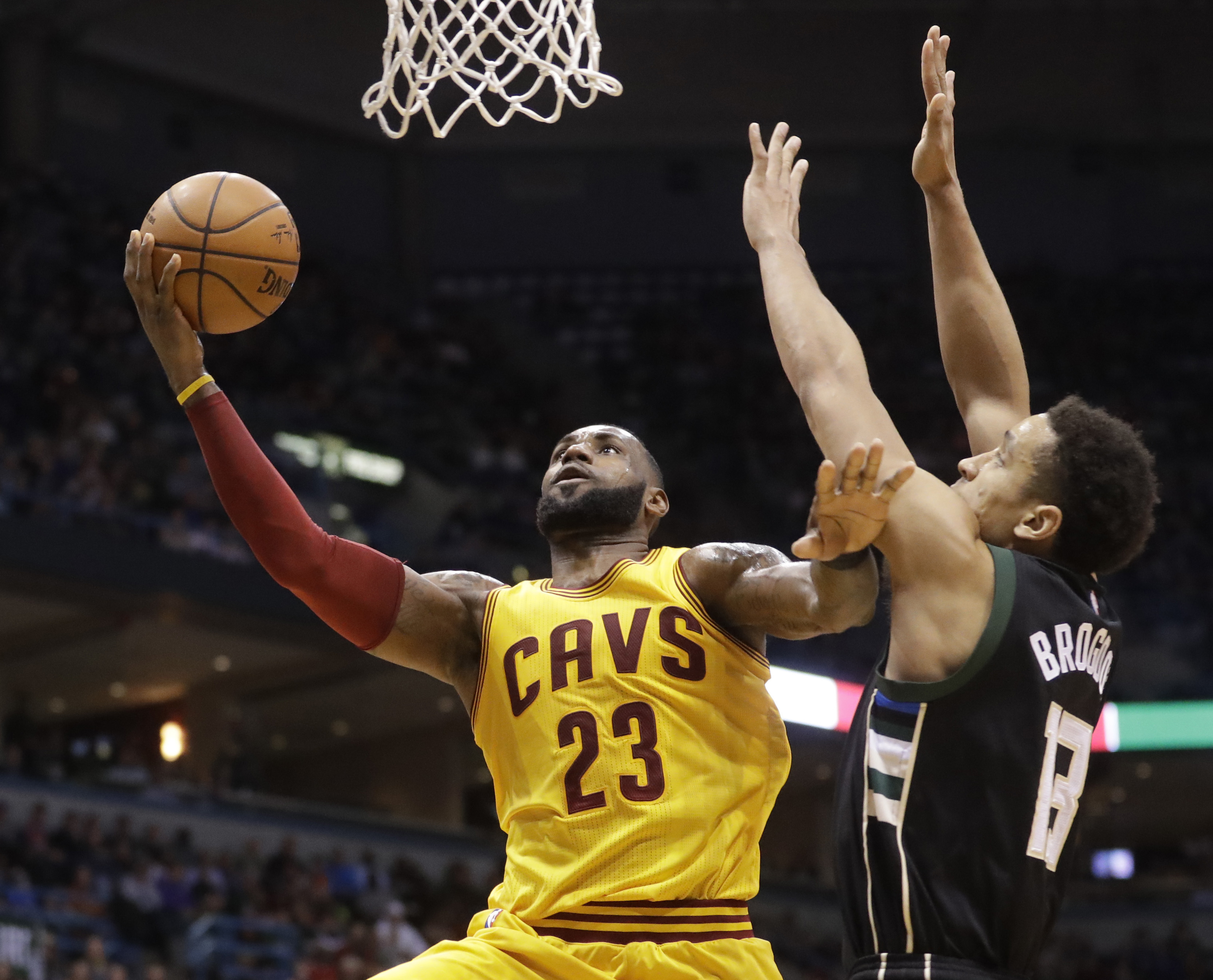 LeBron大號三分球致勝 得分榜超越Malone - TSNA體育新聞團隊