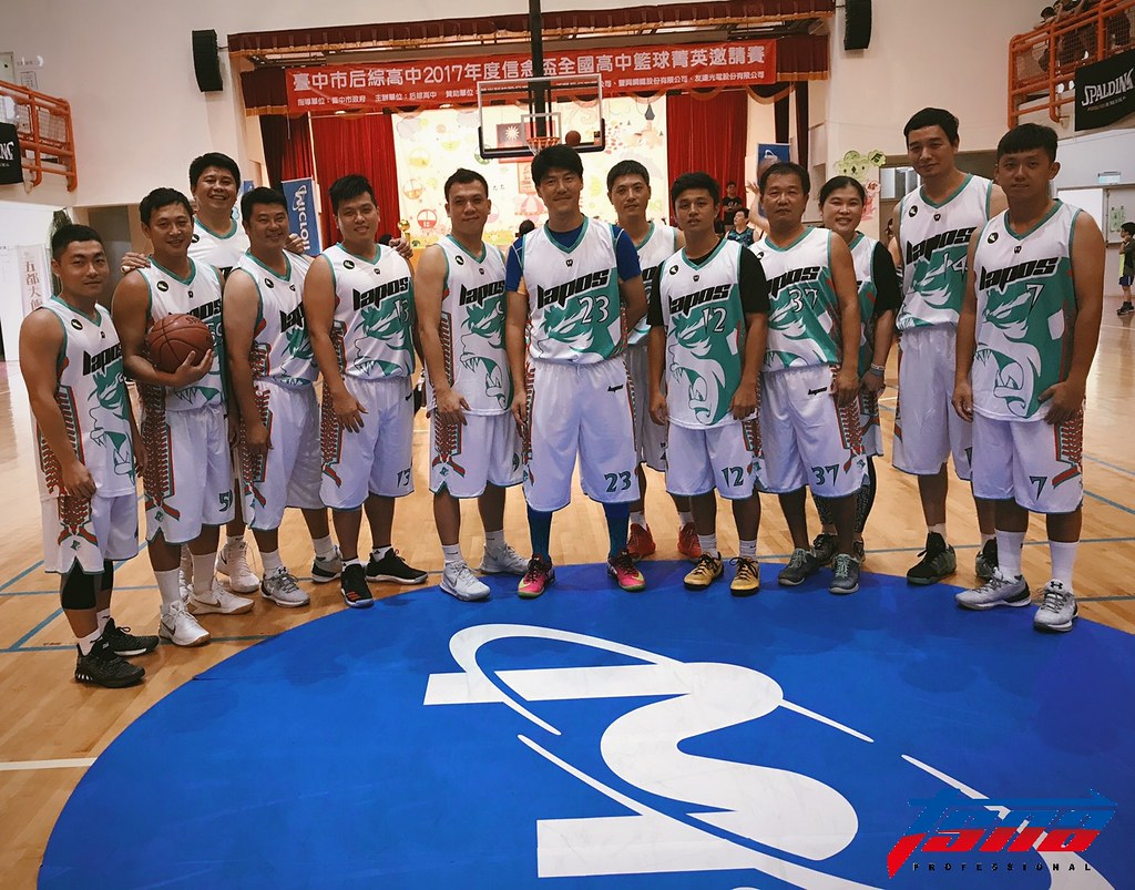 學生在看不能漏氣！ HBL教頭公益賽卯足全力 - TSNA體育新聞團隊