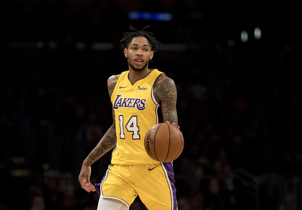 Ingram致勝一擊 湖人力克76人終止5連敗 - TSNA體育新聞團隊