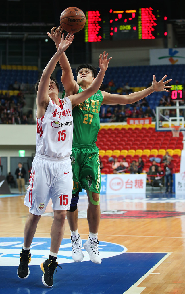 韋陳明親陪練 陳侑昫打出驚奇 - TSNA體育新聞團隊