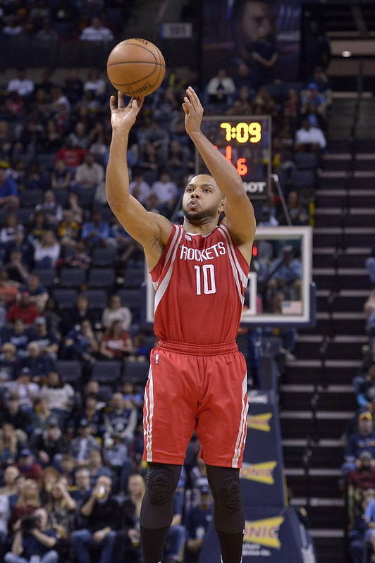 Gordon外線狂飆 火箭主場10連勝灰狼 - TSNA體育新聞團隊