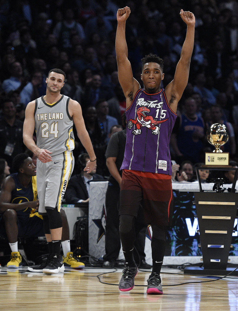 向Carter致敬 Mitchell奪灌籃大賽冠軍 - TSNA體育新聞團隊