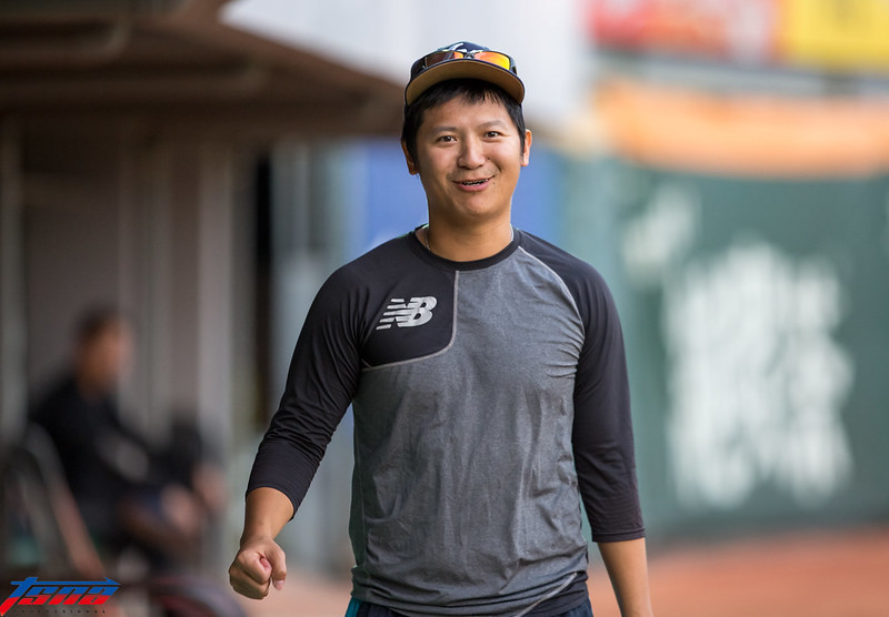 陳禹勳G3賽前進行熱身 今晚能否登板仍是未知數 - TSNA體育新聞團隊