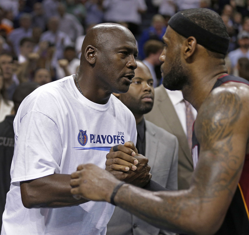 LeBron James Calls Michael Jordan His 'Angel, Inspiration' | atelier ...