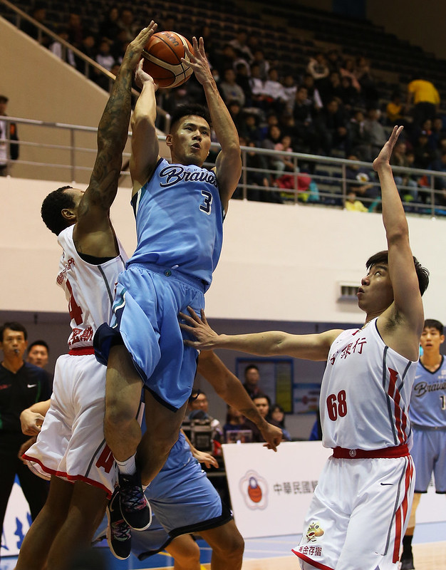 張宗憲聯手賈西亞 富邦退台銀笑納4連勝 - TSNA體育新聞團隊