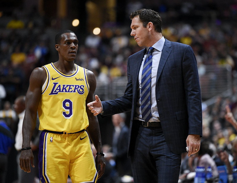 James至少再休1場 Rondo不排除戰灰狼 - TSNA體育新聞團隊