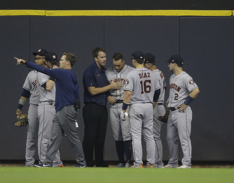 Springer撞牆退場 Greinke：希望沒事 - TSNA體育新聞團隊