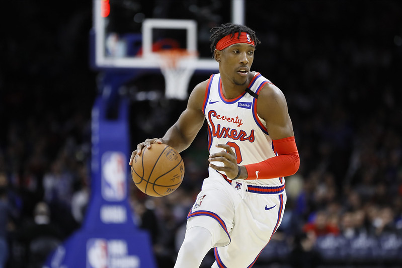 Embiid缺賽眾人跳出 76人逆轉綠衫軍 - TSNA體育新聞團隊