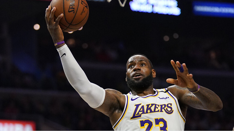 Bryant日大勝 LeBron：他就在這裡 - TSNA體育新聞團隊