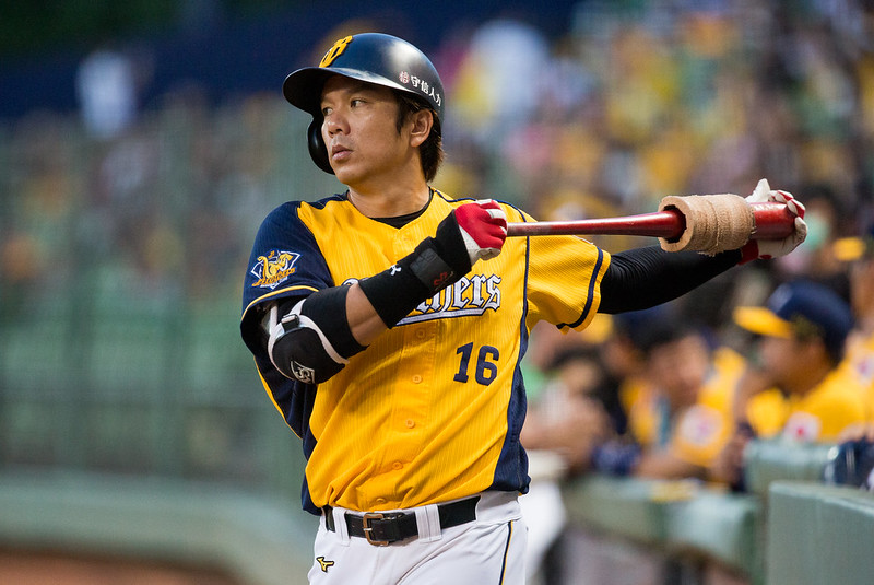 周思齊連2天開轟 成最年長20轟打者 - TSNA體育新聞團隊