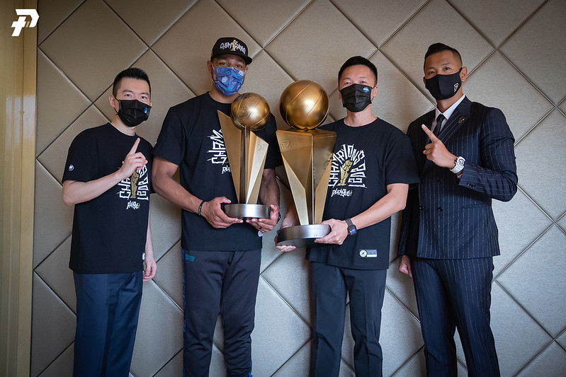 PLG裁定勇士總冠軍 辛特力「完美」奪FMVP - TSNA體育新聞團隊