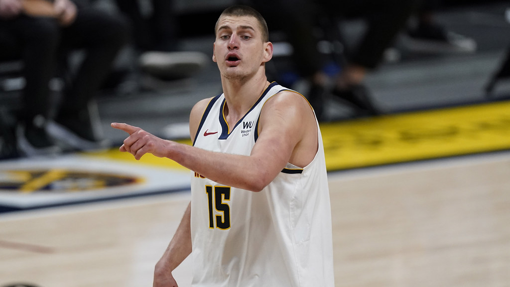 熱火金塊爆衝突 Jokic、Morris遭驅逐 - TSNA體育新聞團隊