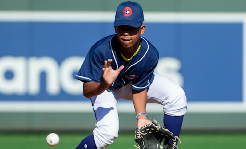 一家4人簽大聯盟合約 Ronald Acuna Jr.的16歲小弟被雙城搶走 - TSNA體育新聞團隊