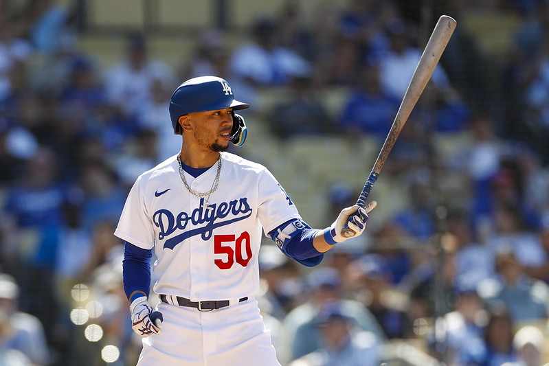 核彈頭Betts一擊大逆轉 道奇平隊史單季11支滿貫砲 - TSNA體育新聞團隊