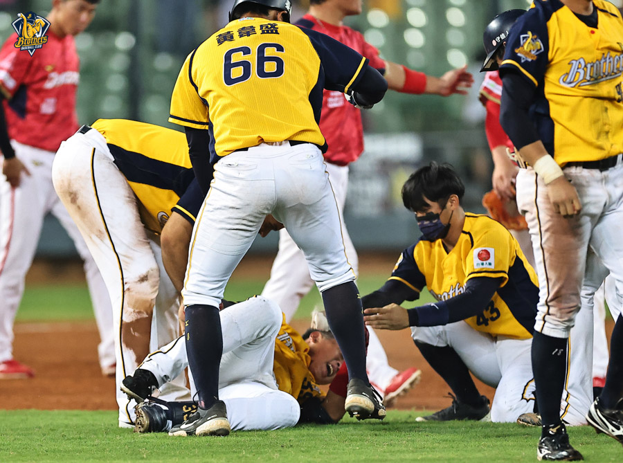 影/詹子賢再見安睽違98天奪單場MVP 又慘遭隊友整 - TSNA體育新聞團隊