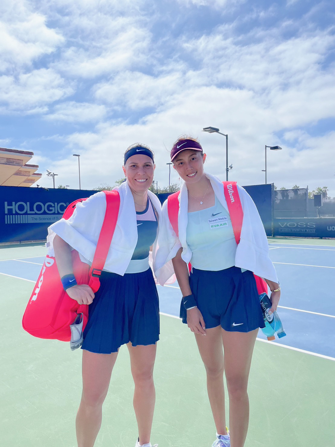 換搭檔首戰告捷 詹皓晴挺進聖地牙哥公開賽8強 - TSNA體育新聞團隊