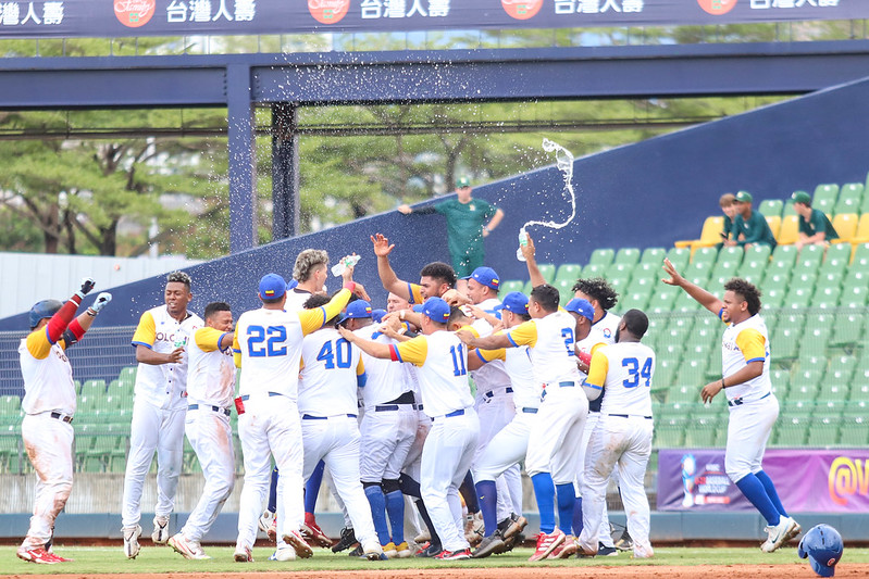 U23》突破僵局制哥倫比亞跑者站反 再見分差點不算 - TSNA體育新聞團隊