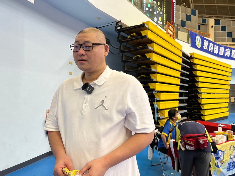 花體相隔4年重返16強 教頭淚灑球場 - TSNA體育新聞團隊