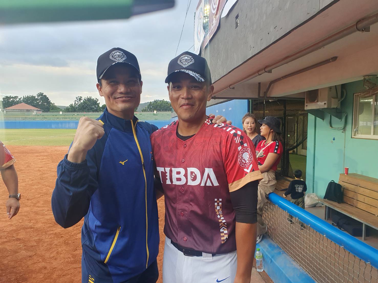 好久不見潘菘瑋「復出」投球 王勝偉：他最想對決的是我 - TSNA體育新聞團隊