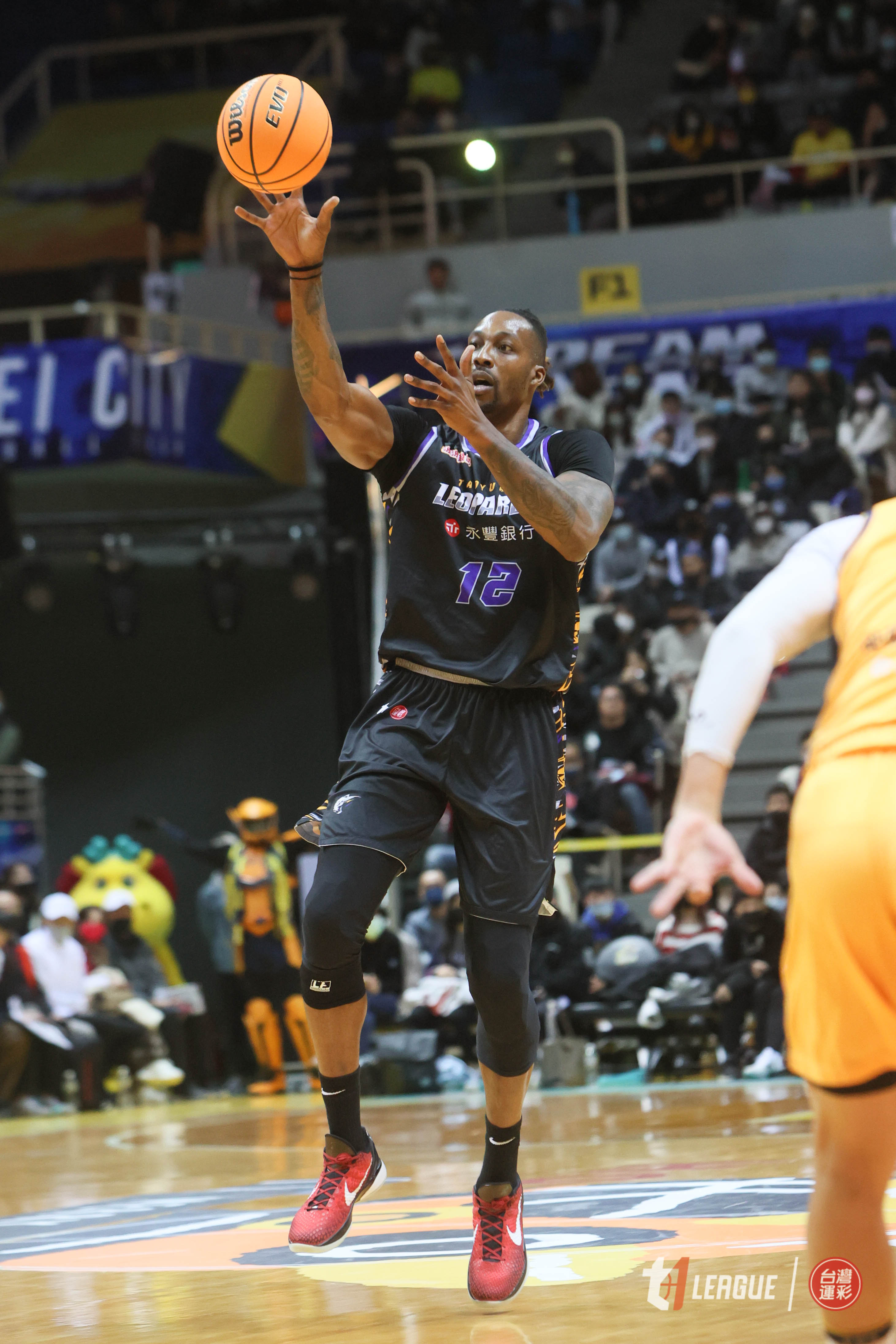 霍華德手感冷 「給我多點雞屁股就好了」 - TSNA體育新聞團隊