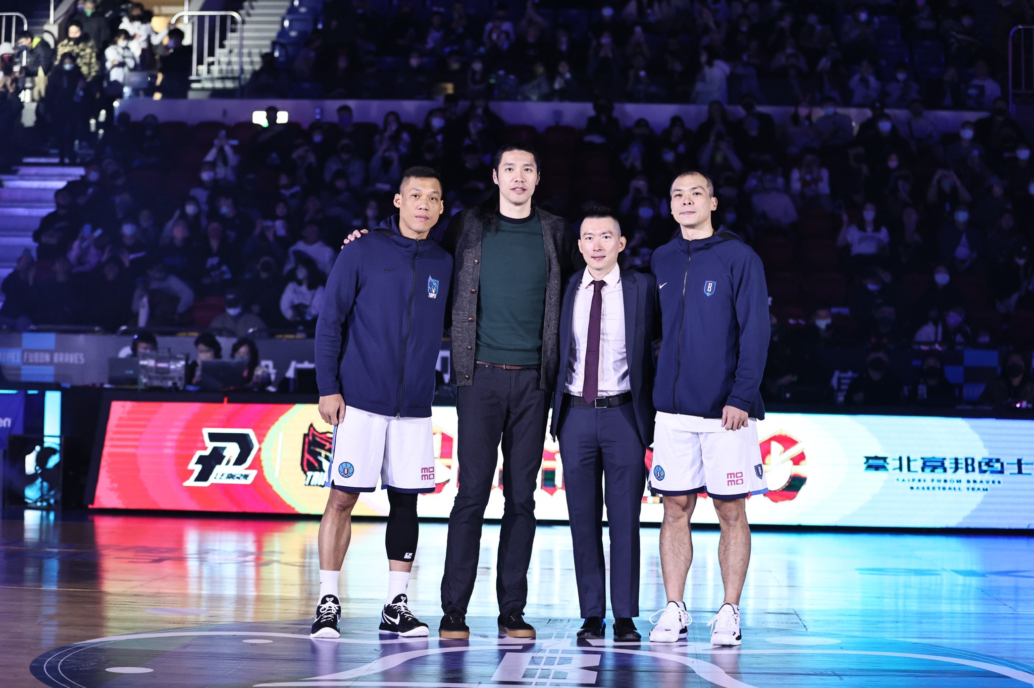 曾文鼎「回娘家」領冠軍戒 評T1內線強度比PLG高 - TSNA體育新聞團隊