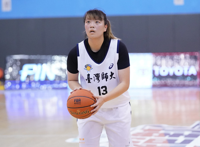 低潮後砍UBA生涯最高25分 陳昱潔率臺師再闖小巨蛋 - TSNA體育新聞團隊