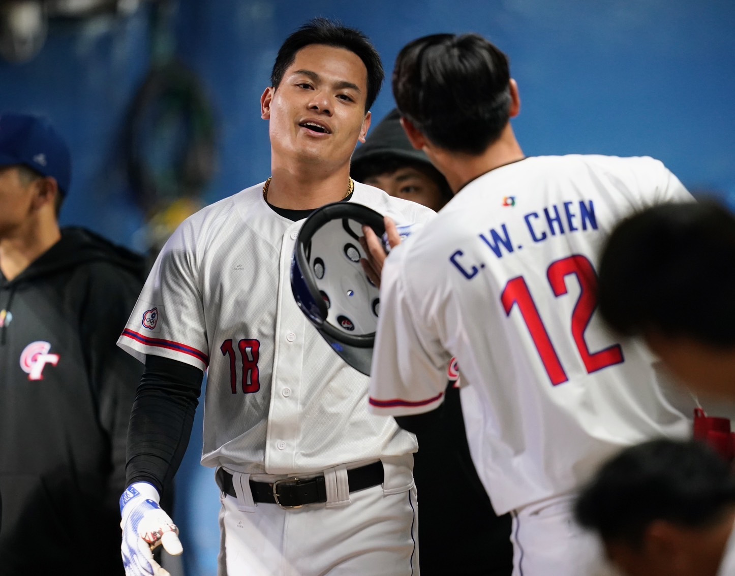 WBC》從腸胃炎「滿血回歸」敲4安含3分砲 張育成靠老婆「補一下」 - TSNA體育新聞團隊