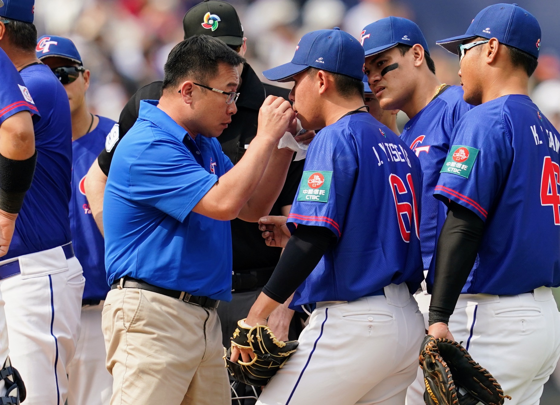 WBC》也是浴血奮戰 曾峻岳投到一半流鼻血還連飆3K - TSNA體育新聞團隊