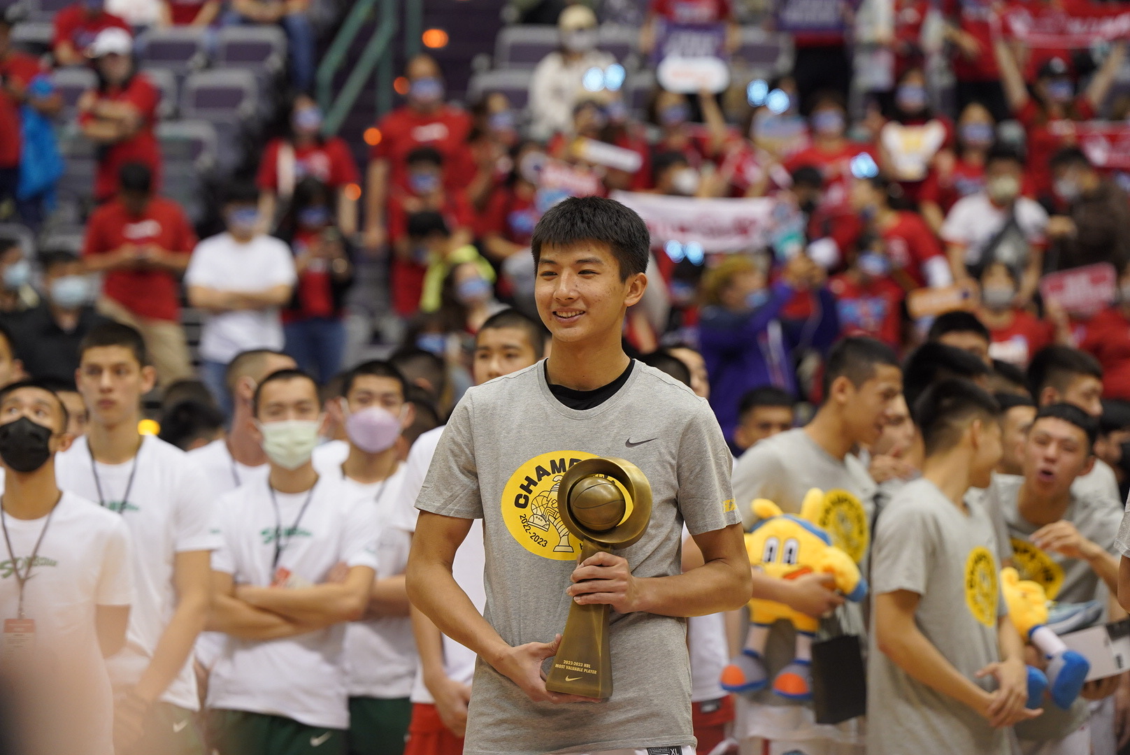 想要超越陳將双！ 謝銘駿拿FMVP - TSNA體育新聞團隊