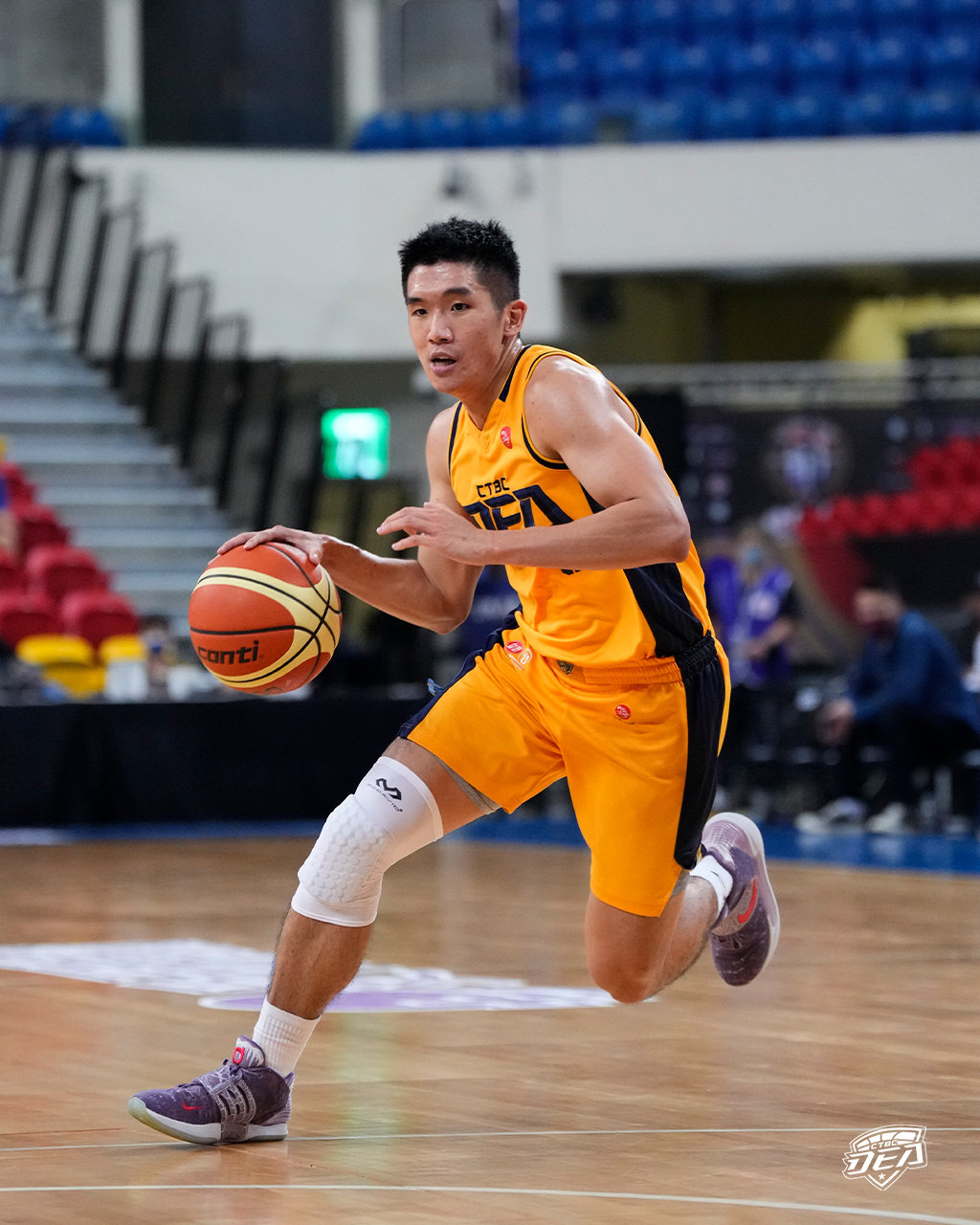 流著籃球血 東方譯慷還有夢沒達成 - TSNA體育新聞團隊