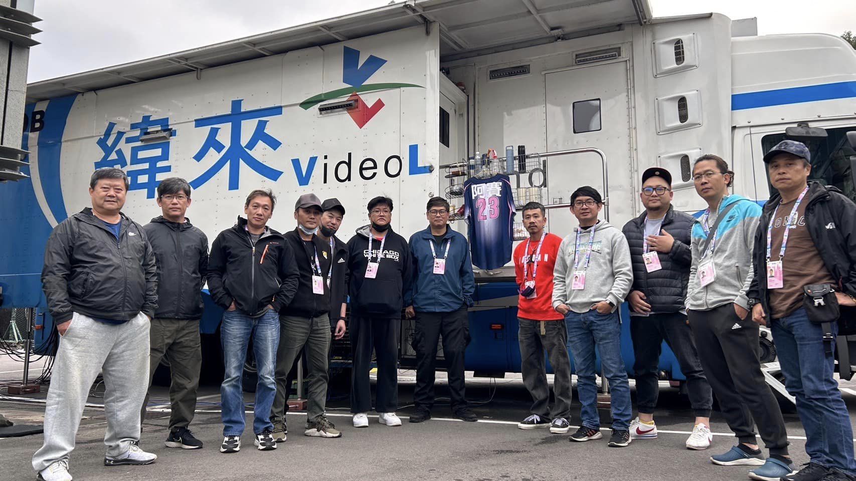 相隔1266天緯來OB重返職棒轉播 主播張立群：帶上永遠的夥伴 - TSNA體育新聞團隊