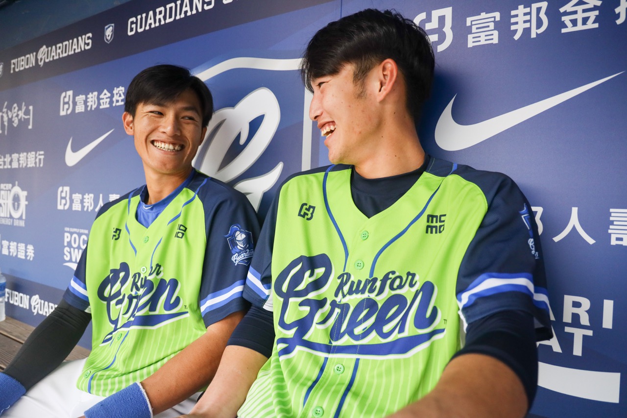 富邦本周末新莊主場 「Run For Green」球衣全員亮相 - TSNA體育新聞團隊