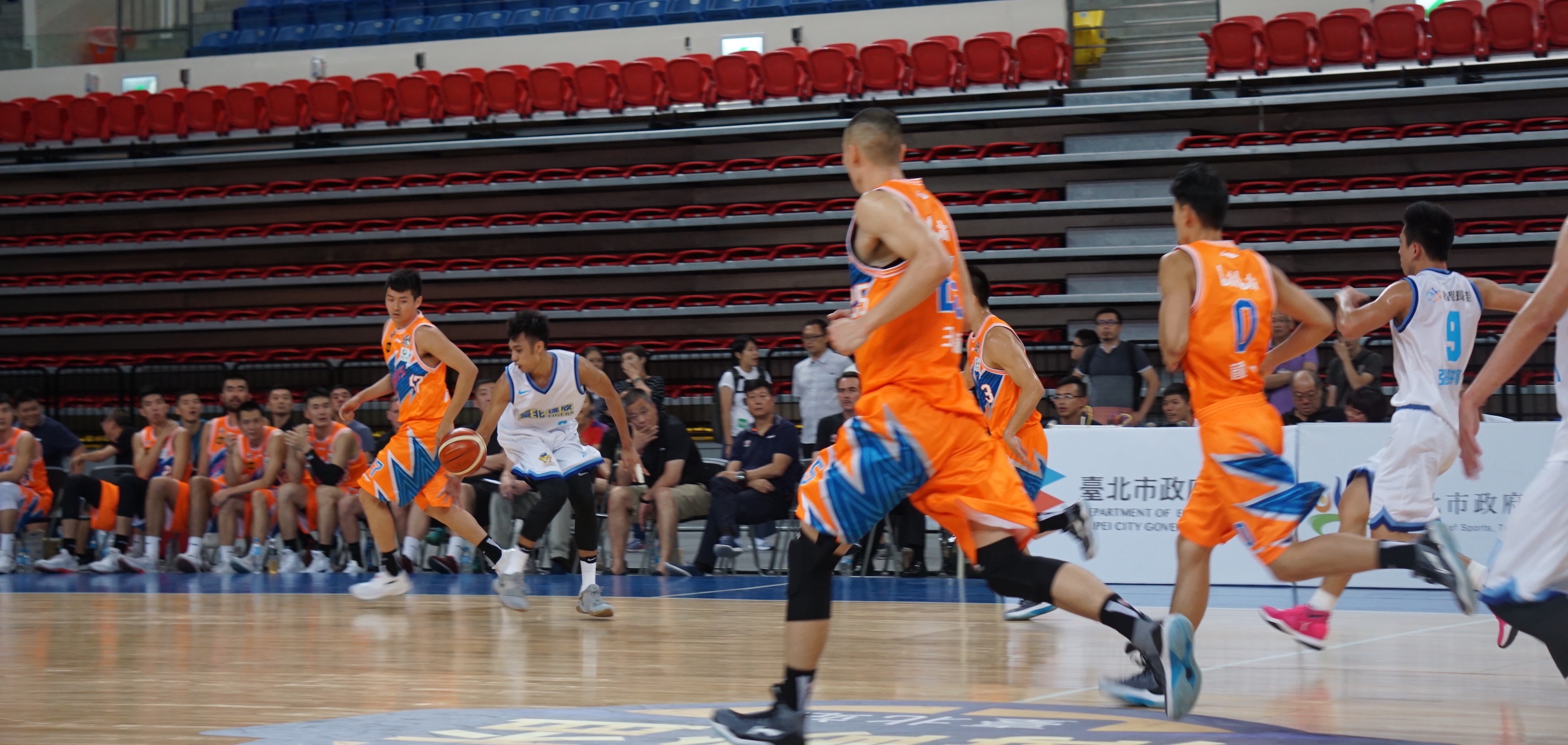 CBA打假球爭議 官方認定消極比賽作出重罰 - TSNA體育新聞團隊