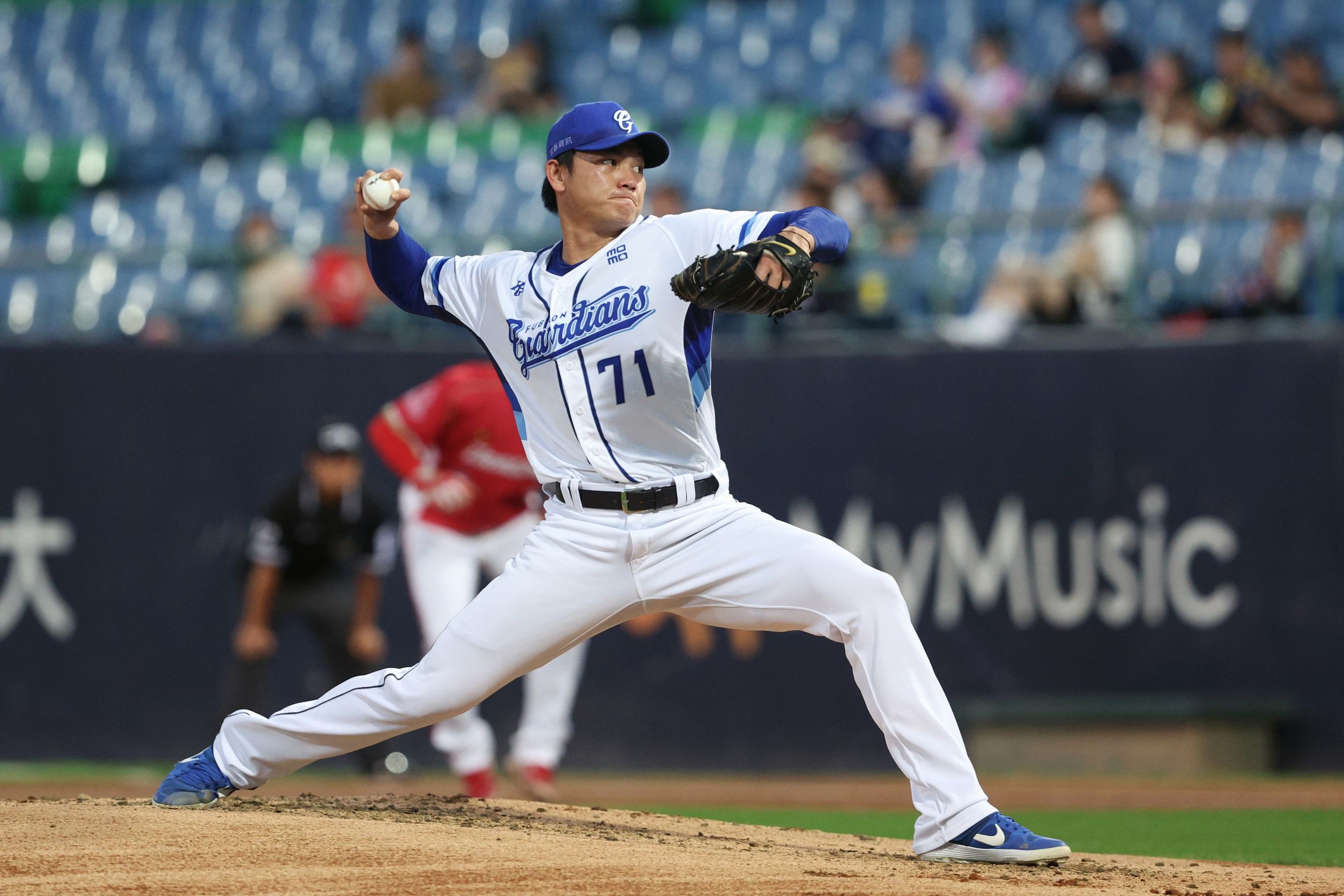 富邦悍將》江少慶已進2次牛棚最快4月底復出 開季連3週5連戰考驗調度 - TSNA體育新聞團隊