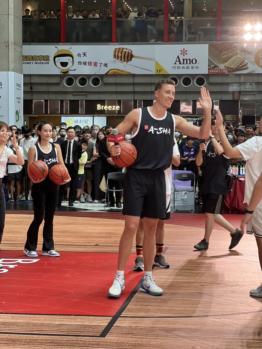 與阿舍哥PK三分球 簡廷兆：值得學習 - TSNA體育新聞團隊