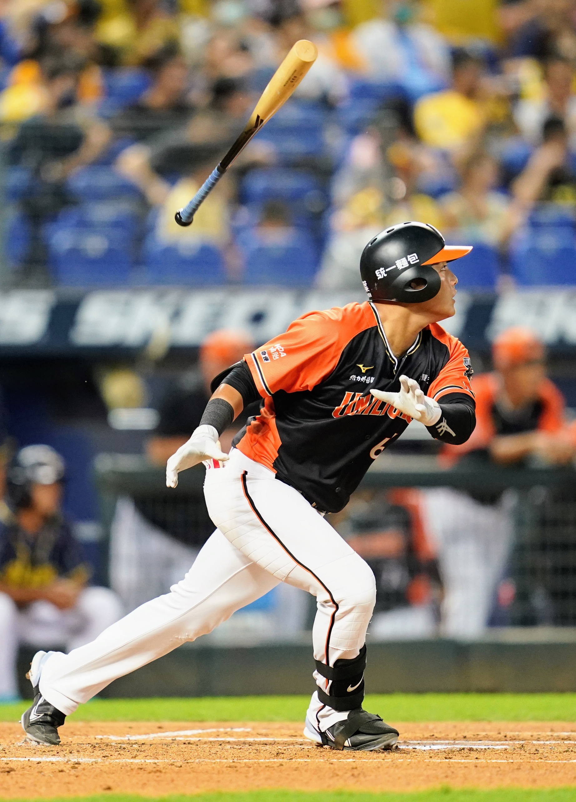 19歲黃勇傳再升一軍 生涯首度單場雙安、打點進帳 - TSNA體育新聞團隊