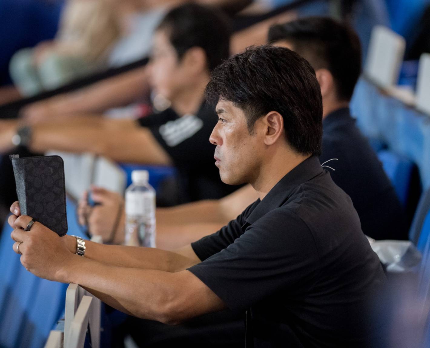 稻葉篤紀2度來看他投球 曾峻岳後援1局連飆3次三振 - TSNA體育新聞團隊