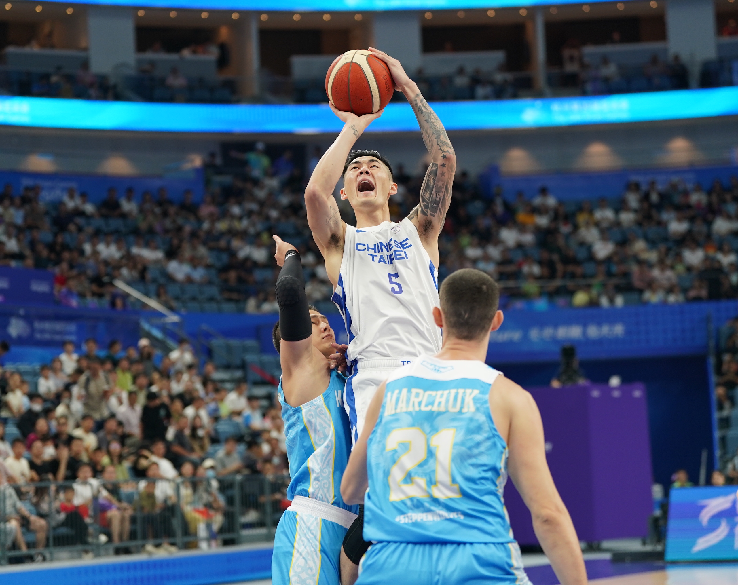 杭州亞運》阿巴西14分劉錚12分 上半場中華領先哈薩克 - TSNA體育新聞團隊
