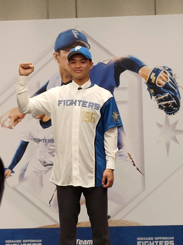 孫易磊加盟日本火腿穿196號 期待盡快轉成支配下選手 - TSNA體育新聞團隊