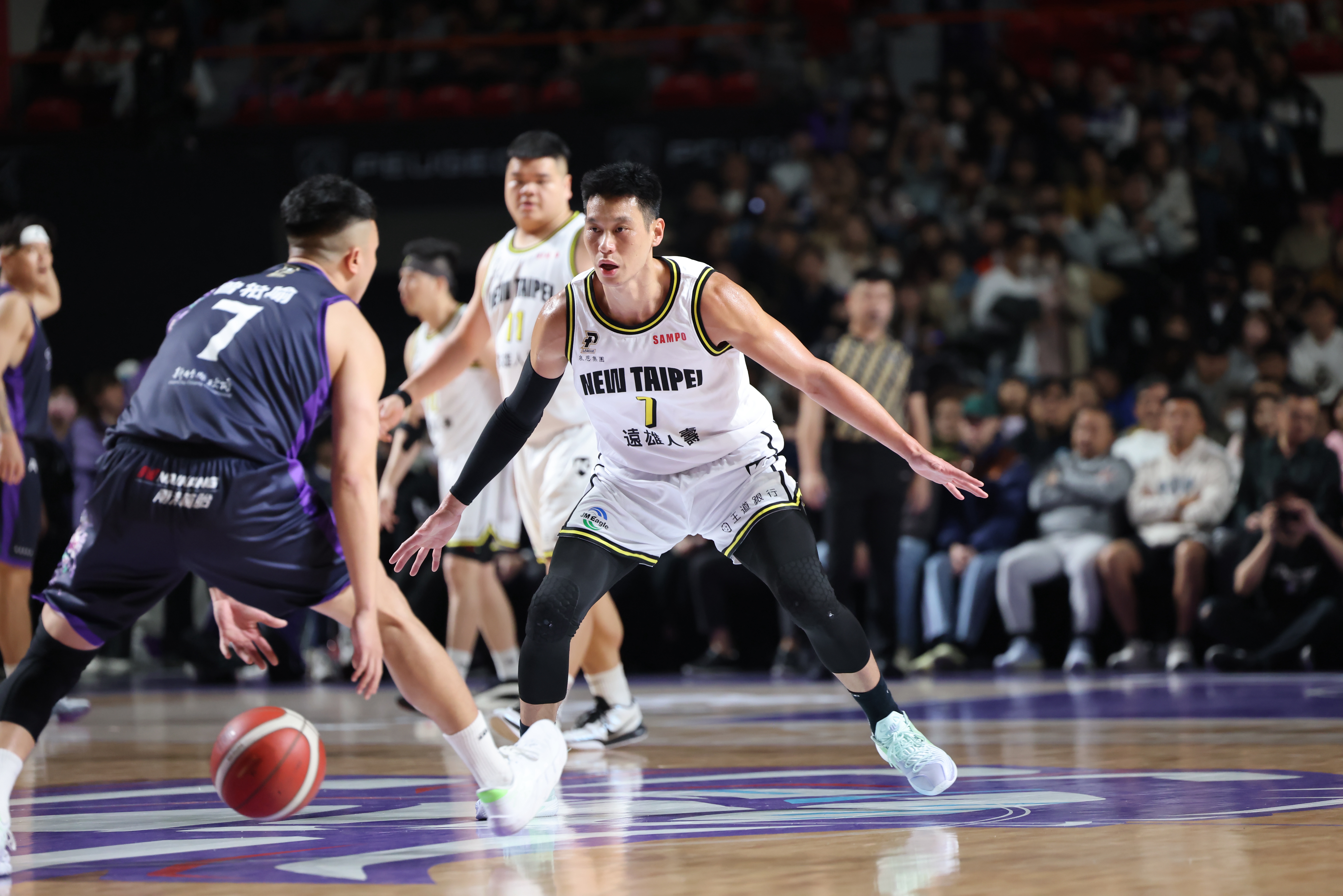 PLG》林書豪只打上半場 攻城獅19分大逆轉賞國王3連敗 - TSNA體育新聞團隊