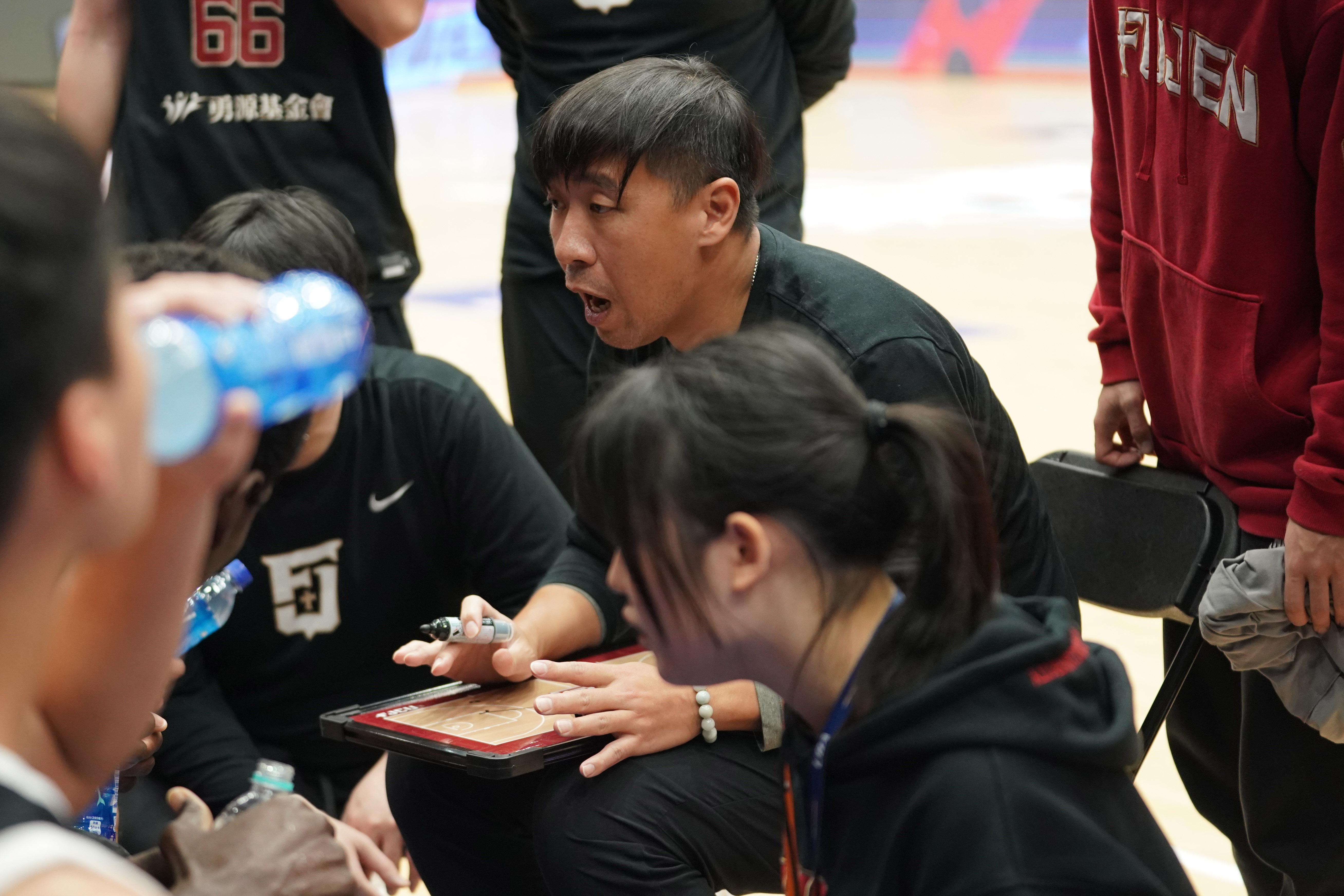 UBA》輔大8強賽開胡 楊哲宜讚團隊進攻發揮出色 - TSNA體育新聞團隊