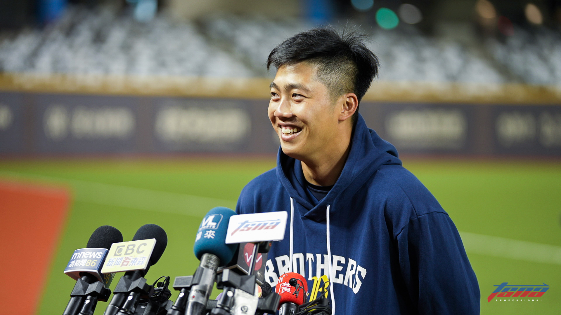 巨人90》前阪神隊友馬場傳訊通知來台 呂彥青感冒明仍想出賽 - TSNA體育新聞團隊