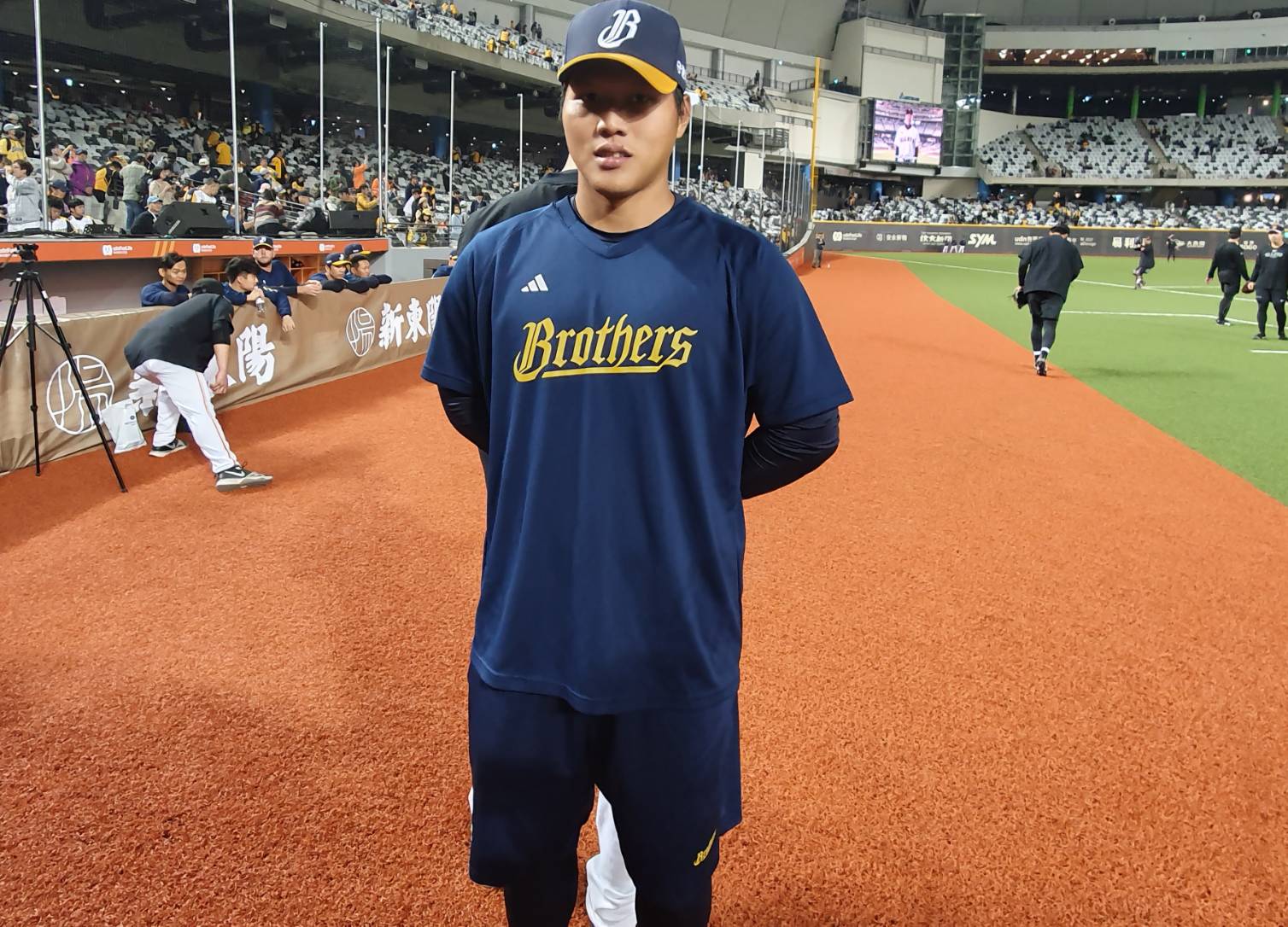 巨人90》還沒在一軍出賽就對日職強隊先發 徐博瑋嚇到：做好守備工作 - TSNA體育新聞團隊