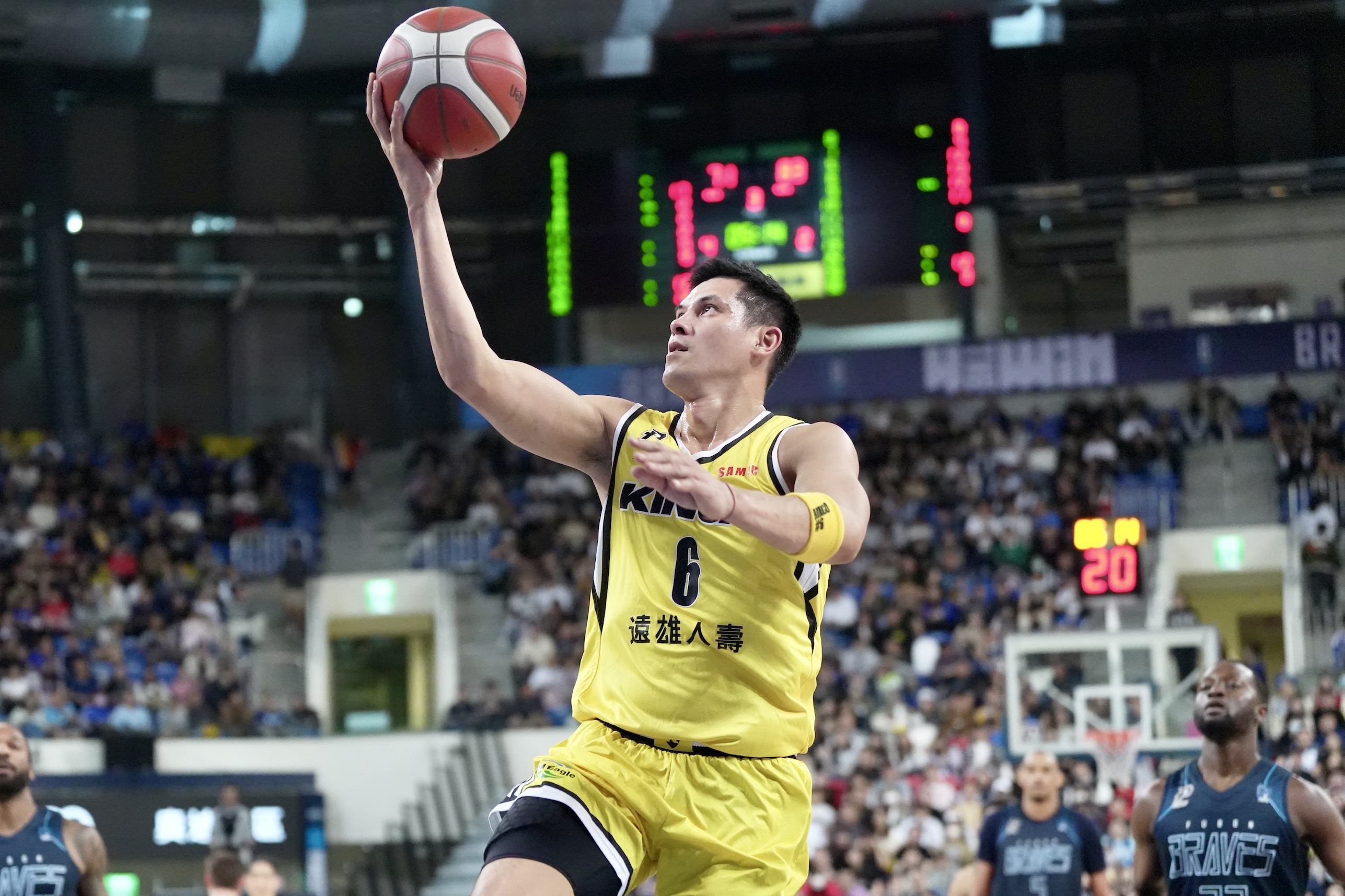 PLG》國王楊敬敏20分 勇士大比分輸球苦吞4連敗 - TSNA體育新聞團隊