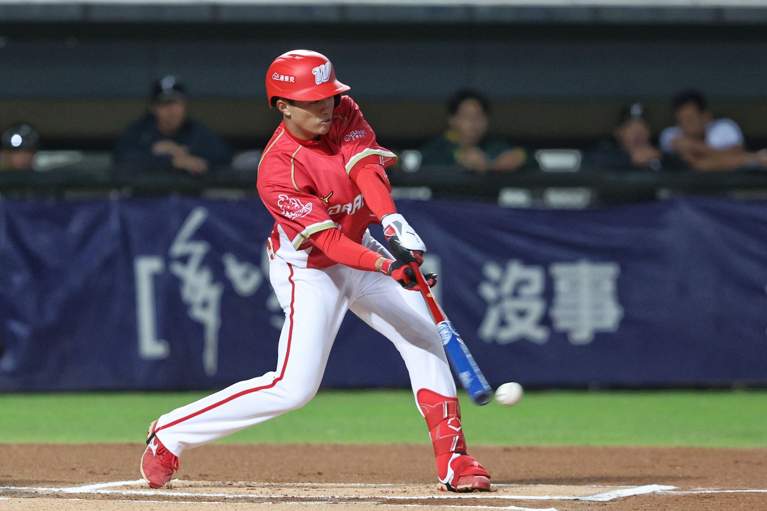 中職》背號從102變成23設定開季一軍 劉俊緯把自己當目標 - TSNA體育新聞團隊