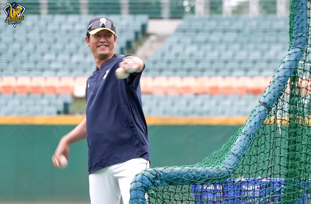 中信兄弟》王建民登投手丘一投就200球 陳俊秀小聯盟曾對決：伸卡球超噁心 - TSNA體育新聞團隊