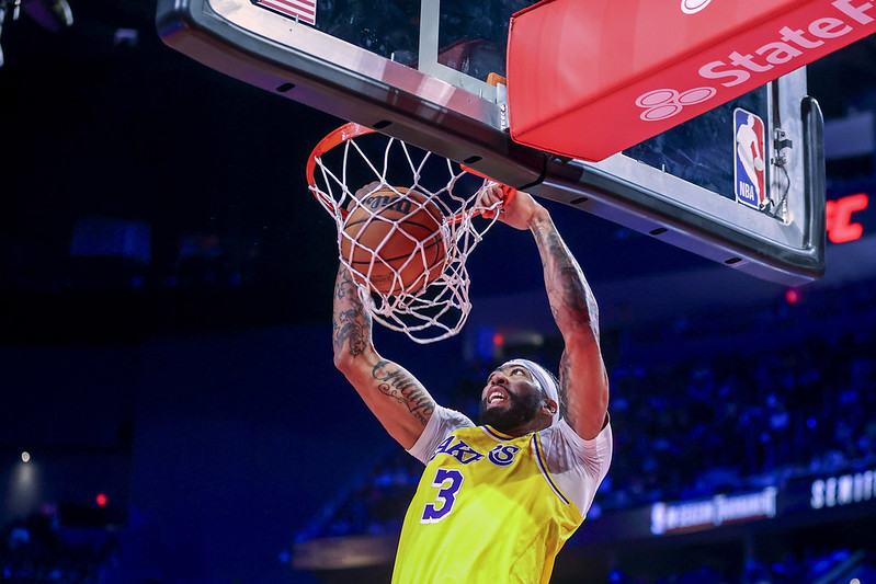 NBA》LBJ缺陣 AD 52分鐘繳34+23率湖人延長賽逆轉勝公鹿 - TSNA體育新聞團隊