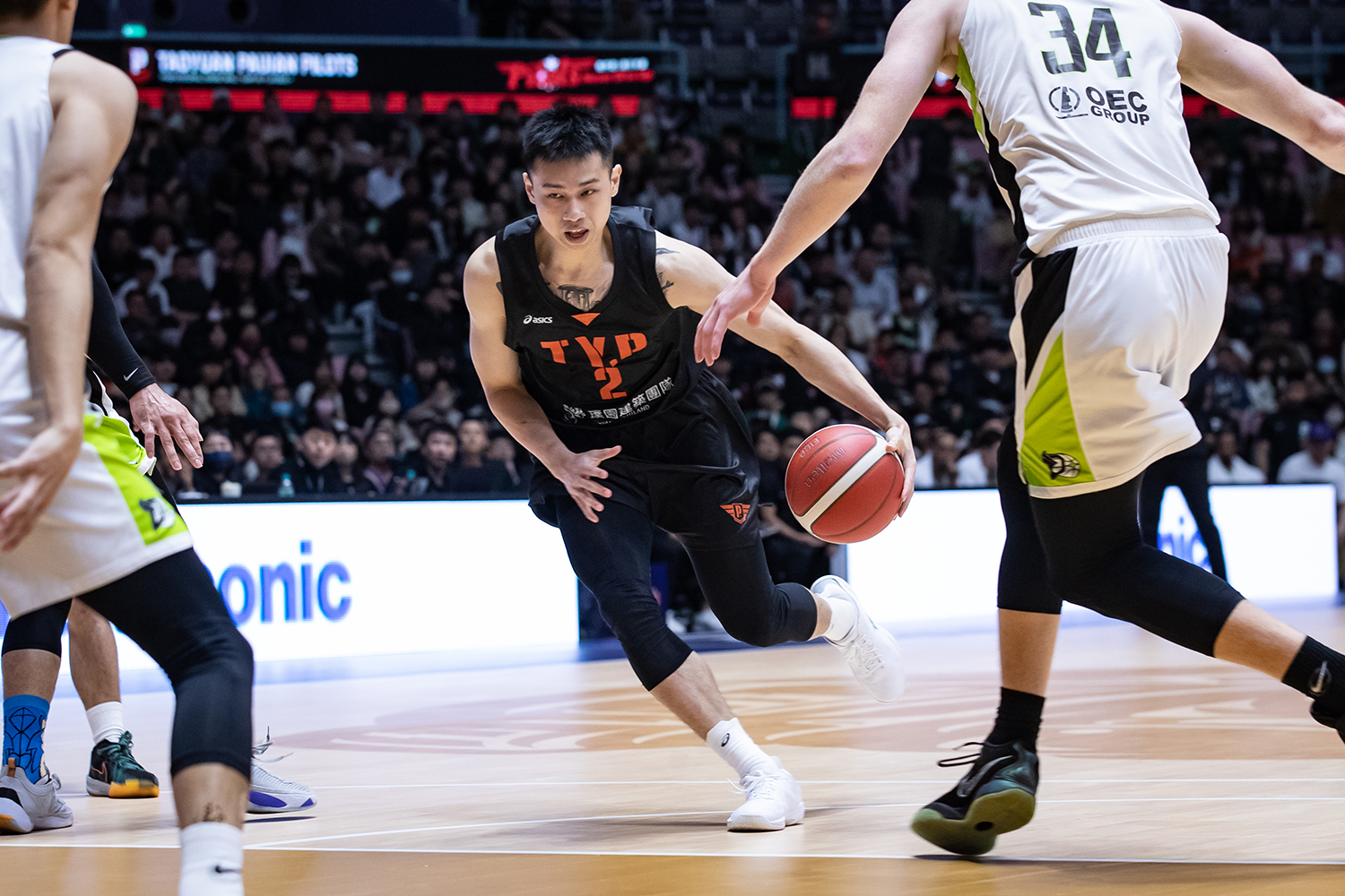 PLG》上籃卻尷尬放槍 陳昱瑞：下次用灌的！ - TSNA體育新聞團隊