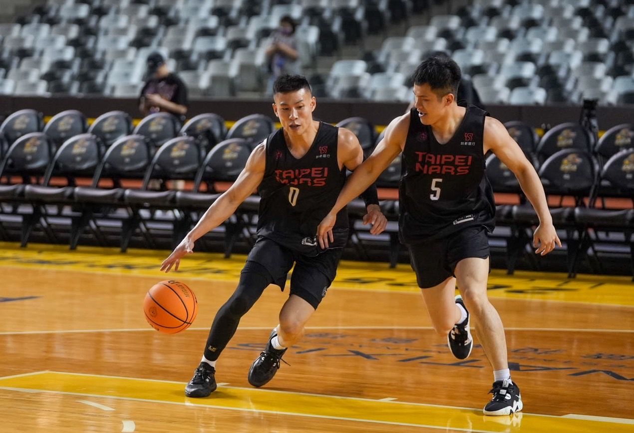 T1》大巨蛋滿場破魔獸紀錄 林秉聖：球迷越多越興奮 - TSNA體育新聞團隊