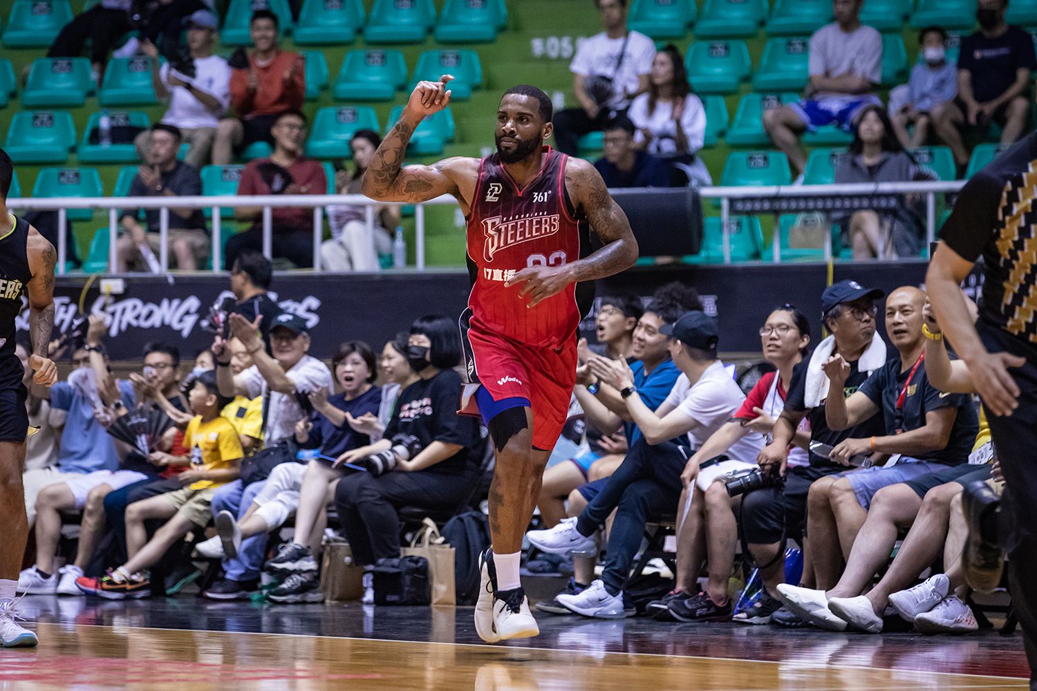 PLG》銳米連2場神勇表現 鋼鐵人扳倒夢想家拿2連勝 - TSNA體育新聞團隊